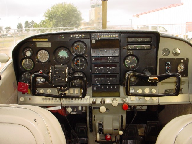 Cessna 182 Skylane Aircraft history performance and specifications
